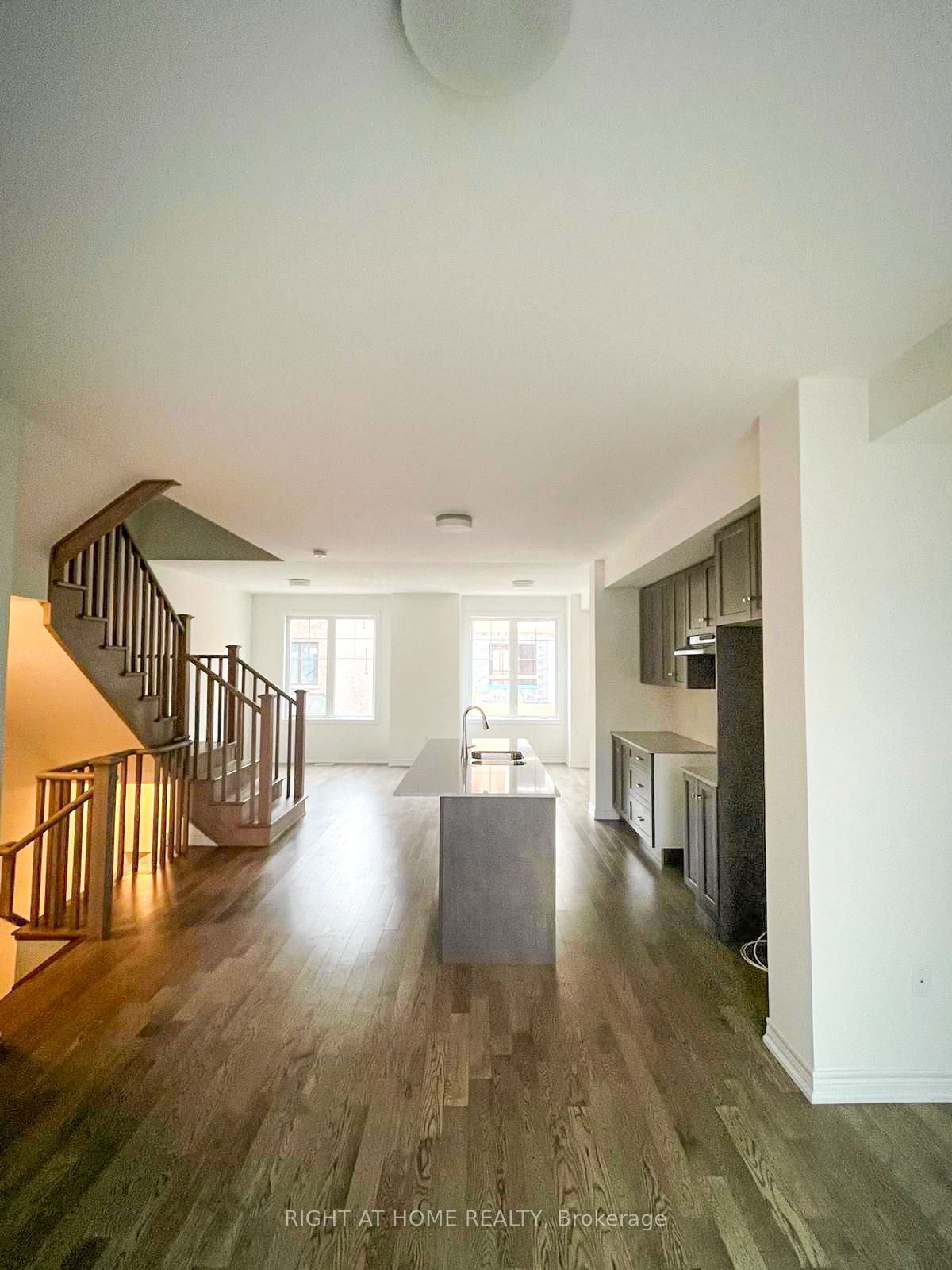 31 Folcroft St, Leased in Brampton - eXp Realty