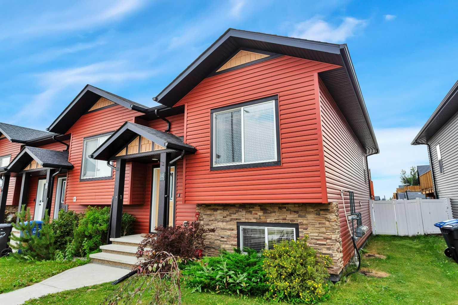 147 Hawkridge Blvd, Sold in Penhold - Zoocasa