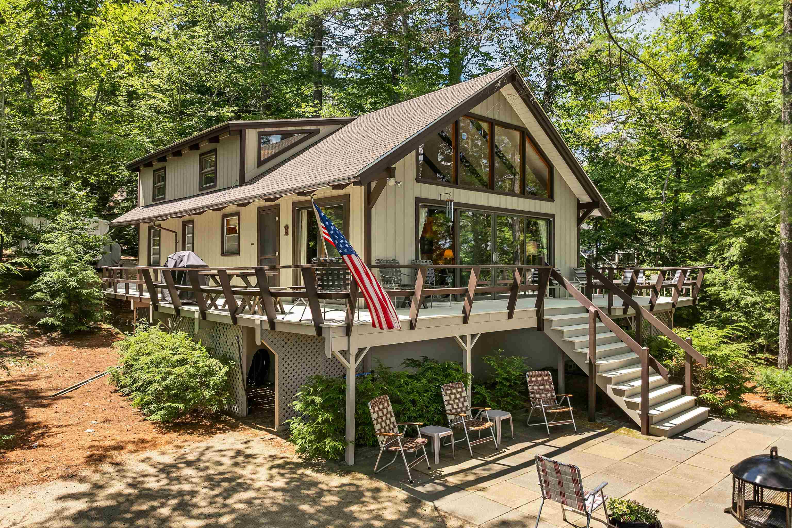 18 Falcon Way, For Sale in Moultonborough - eXp Realty