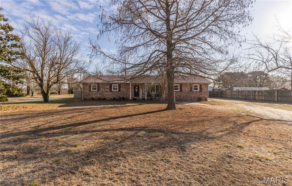 109 Lynn St, For Sale in Sikeston - eXp Realty