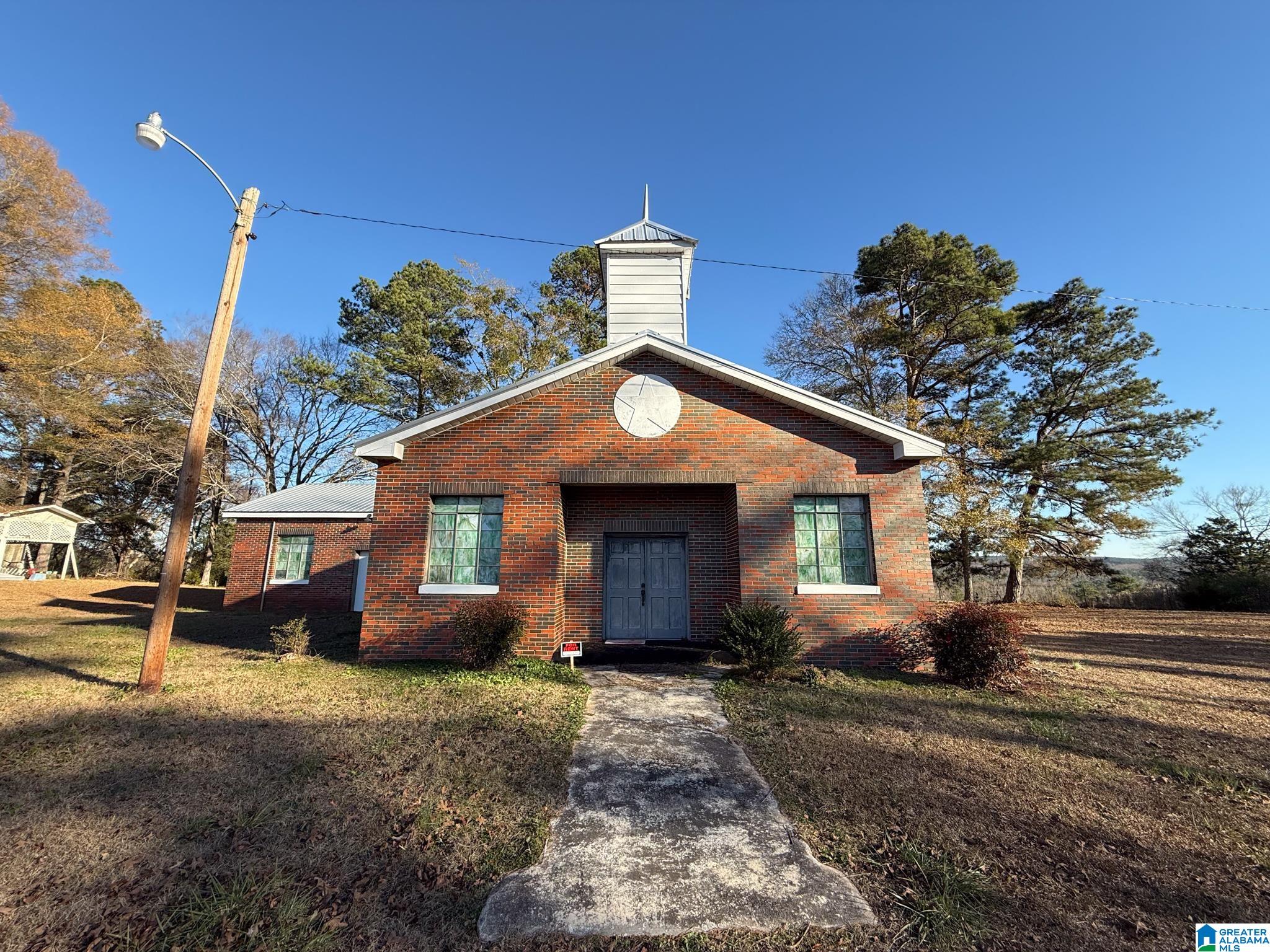 184 Dallas Loop Rd, For Sale in Trafford - eXp Realty