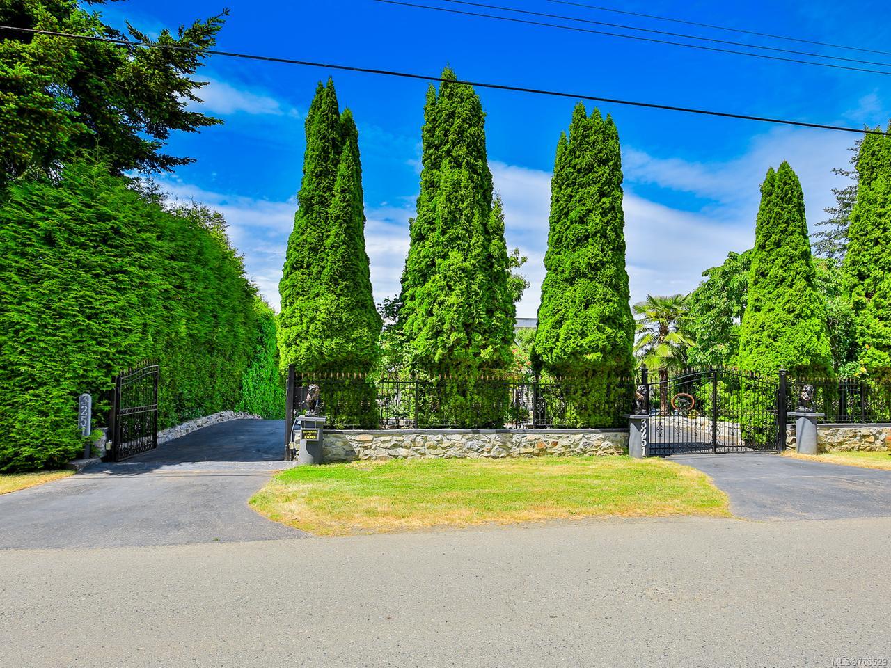 3251 Blueback Dr, Sold in Nanoose Bay - eXp Realty