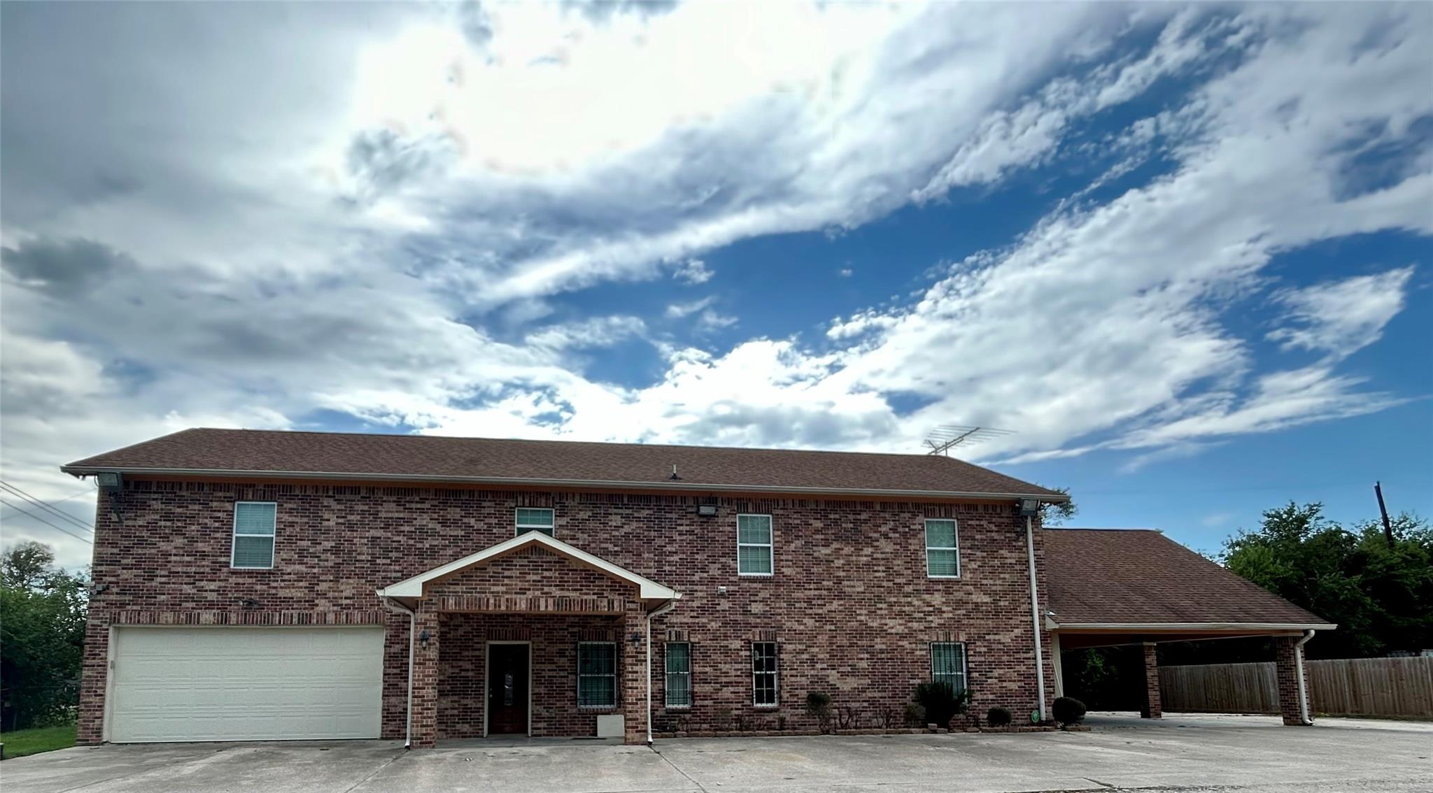 1424 N Market Loop, For Rent in Baytown - eXp Realty