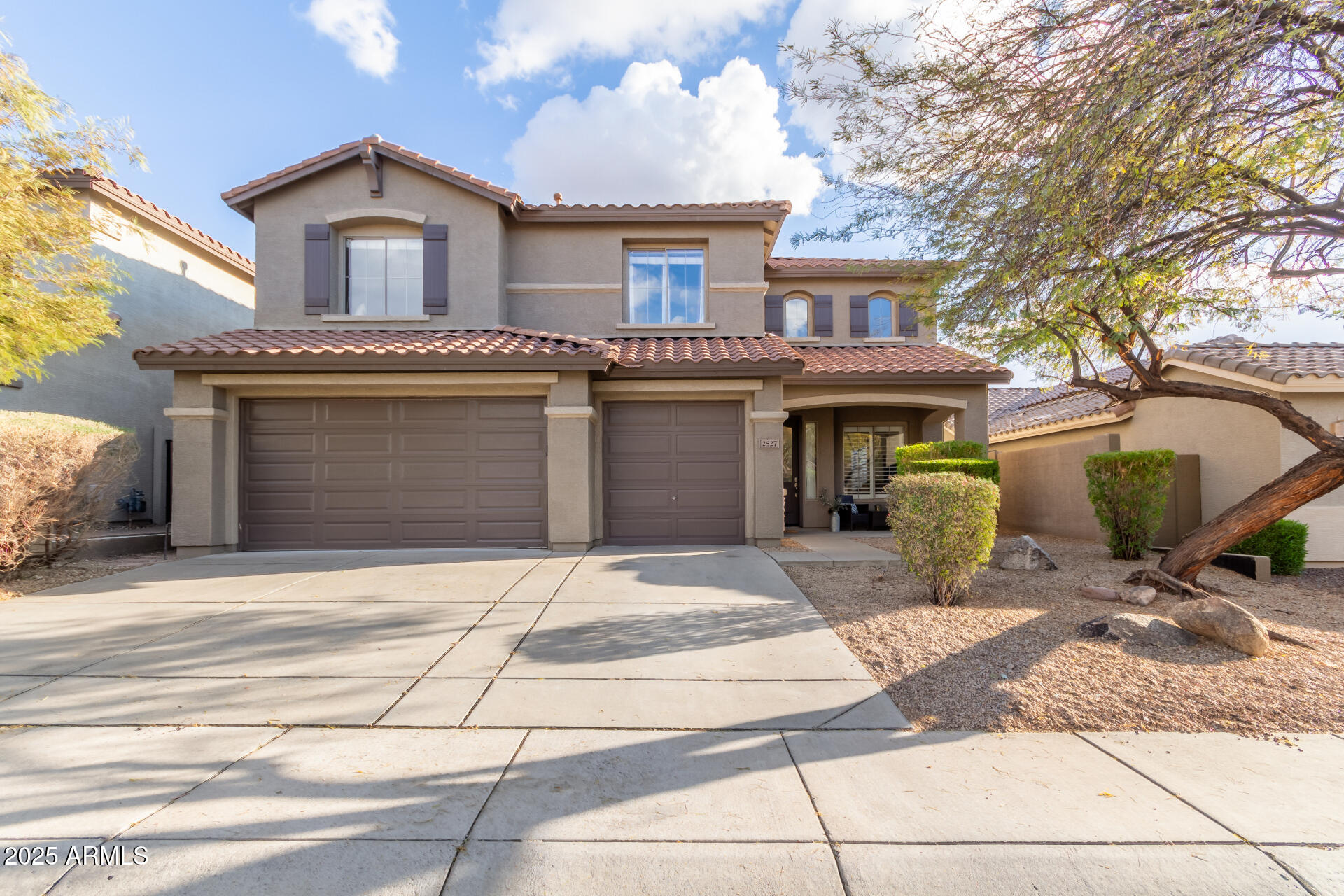 2527 W Kit Carson Trail, For Sale in Phoenix - eXp Realty