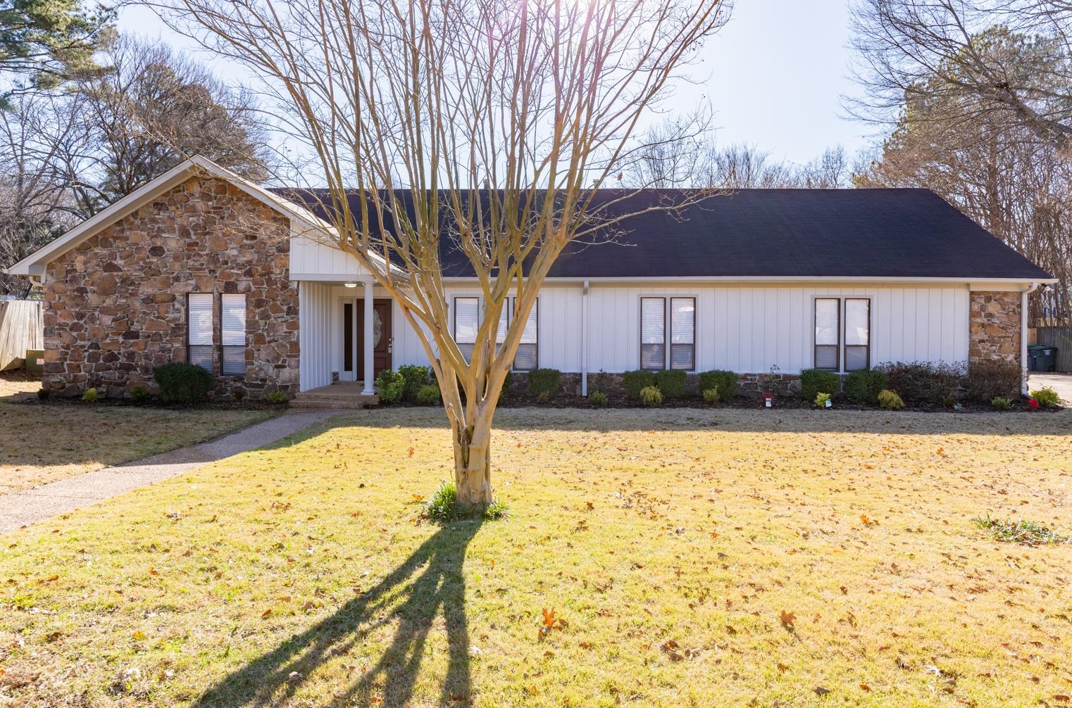 6847 Neshoba Rd, For Sale in Memphis - eXp Realty