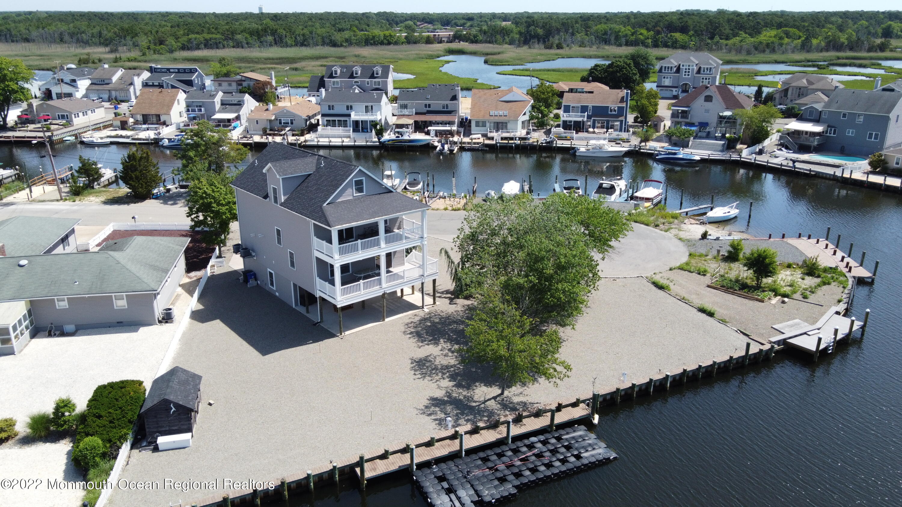 2 Club House Rd, Sold in Brick - Zoocasa