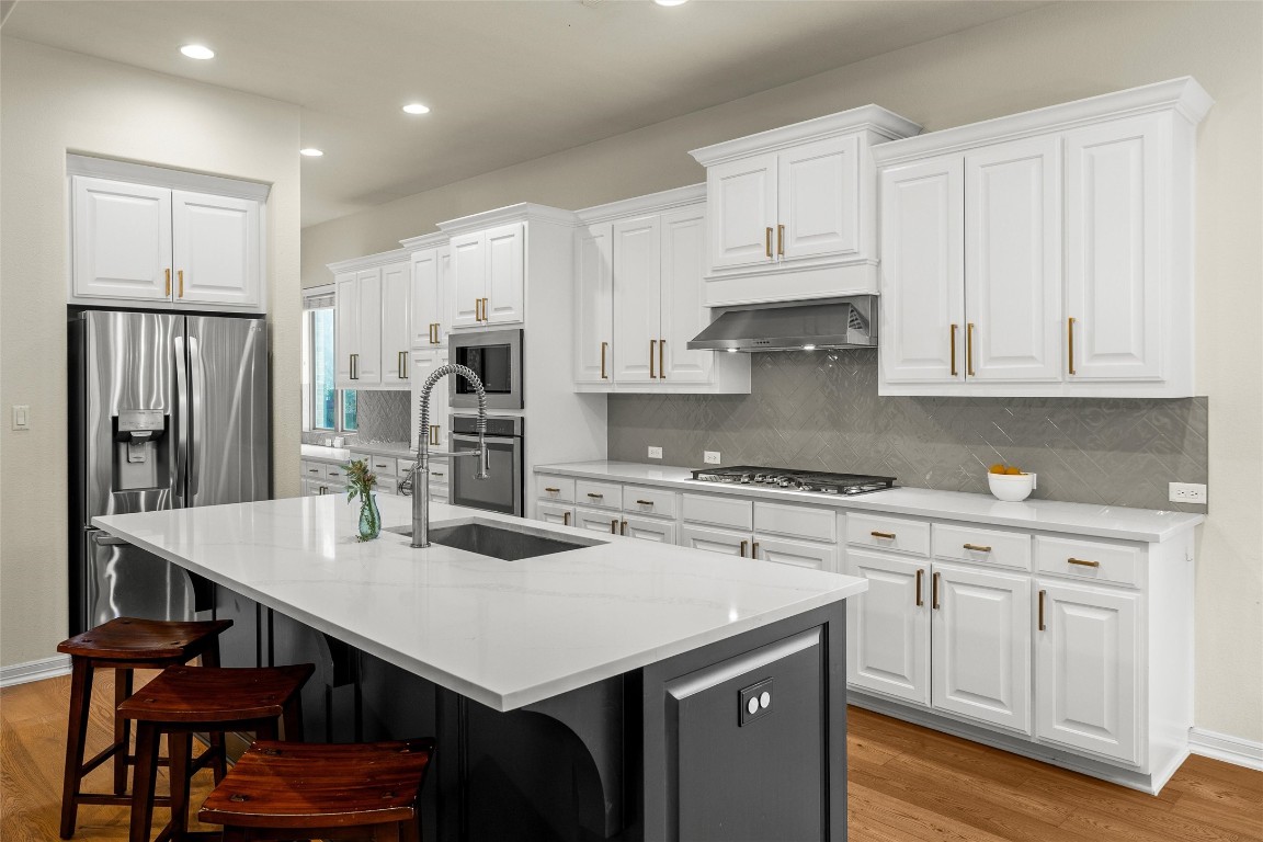 17408 Wildrye Drive, For Sale in Austin - Zoocasa