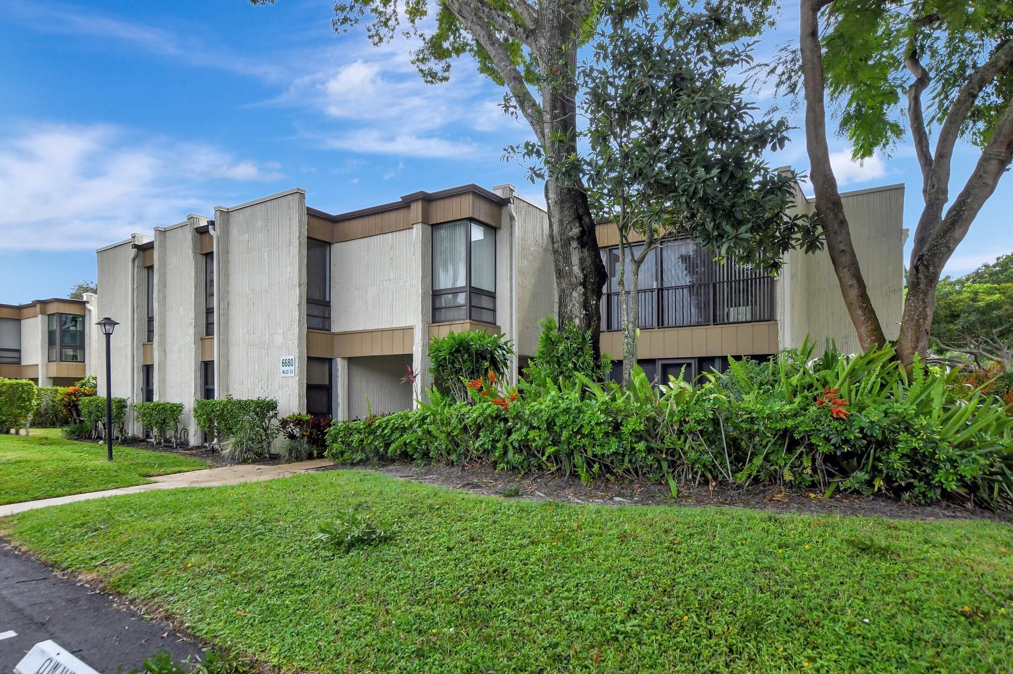 163 - 6680 Burning Wood Dr, For Sale in Boca Raton - Zoocasa