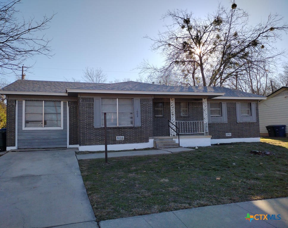 1009 Little Street, For Sale in Copperas Cove - eXp Realty