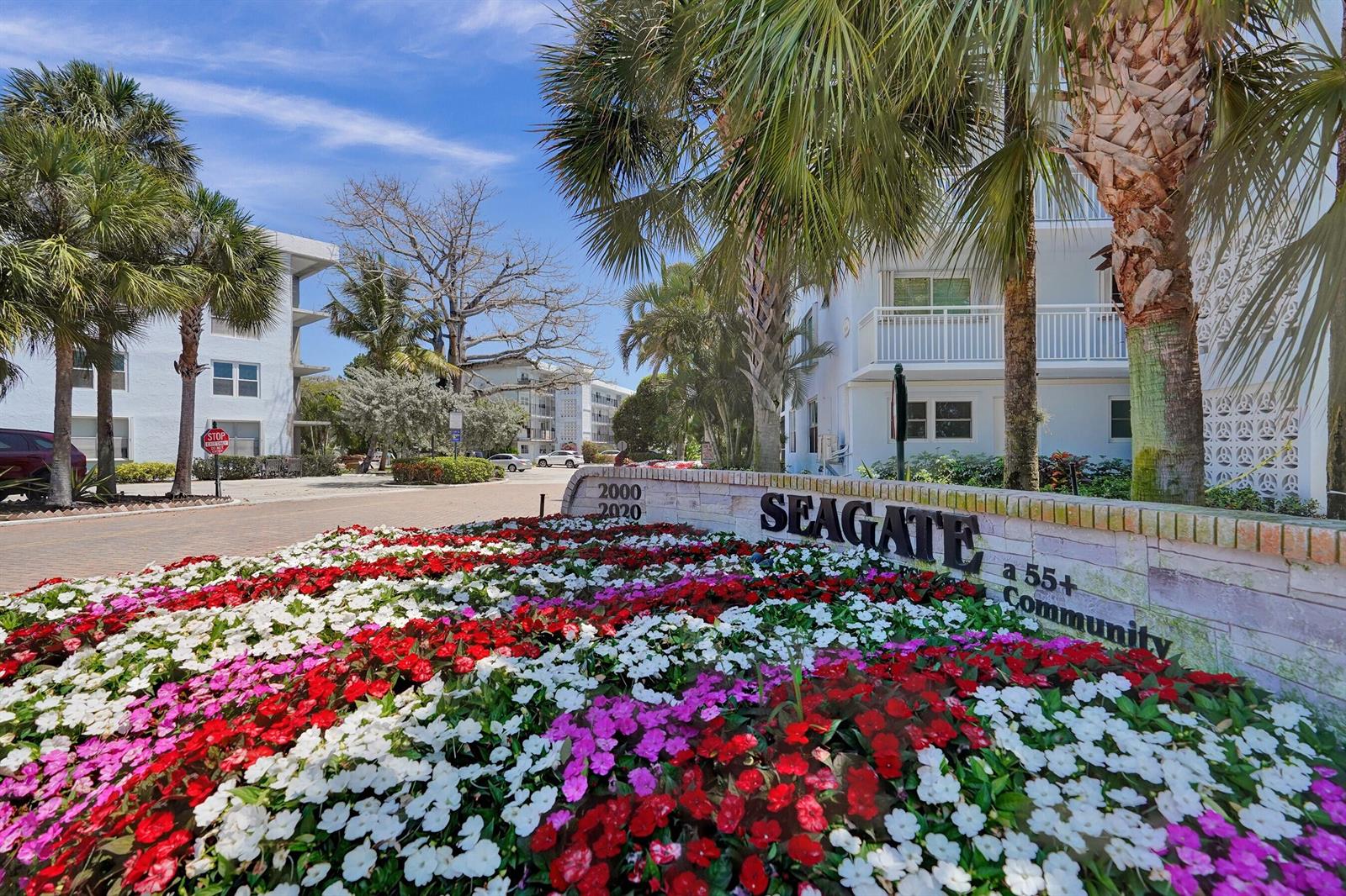 2000 S Federal Hwy, For Sale in Boynton Beach - eXp Realty