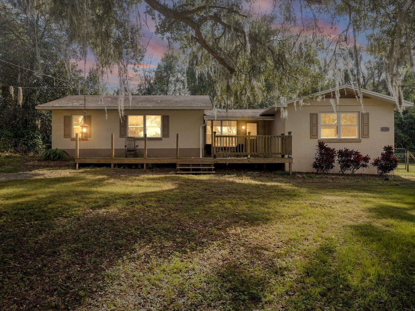36228 Clinton Ave, For Sale in Dade City - eXp Realty