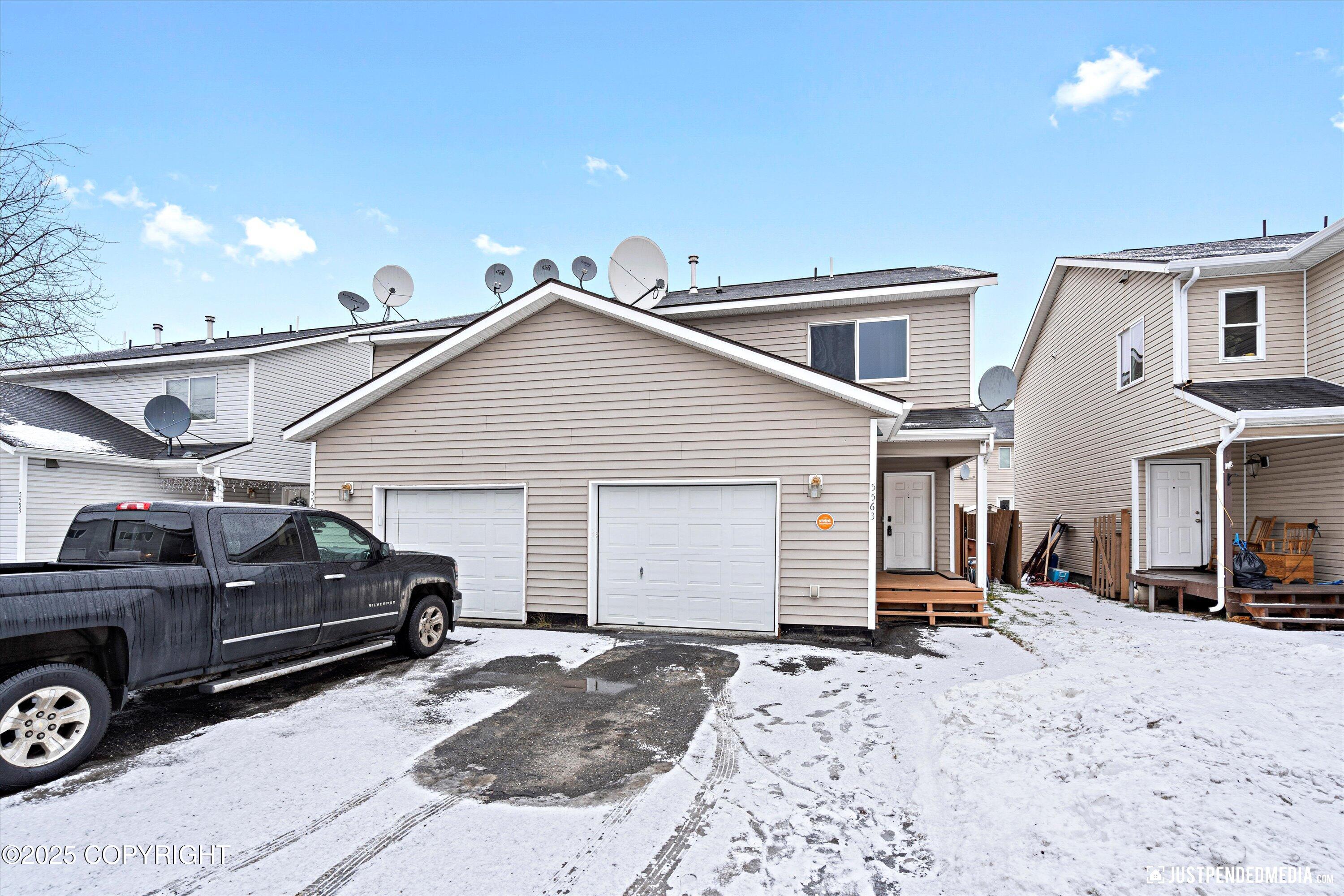 18 - 5563 Alora Loop, For Sale in Anchorage - Zoocasa