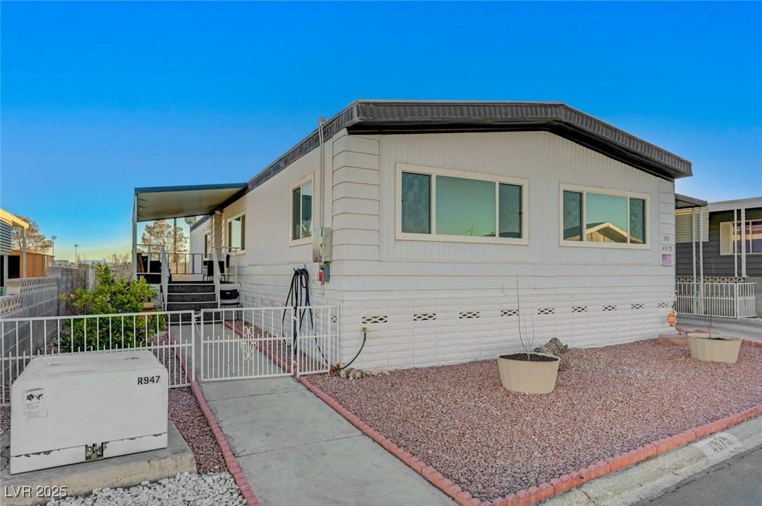 4979 Ridge Drive, For Sale in Las Vegas - eXp Realty