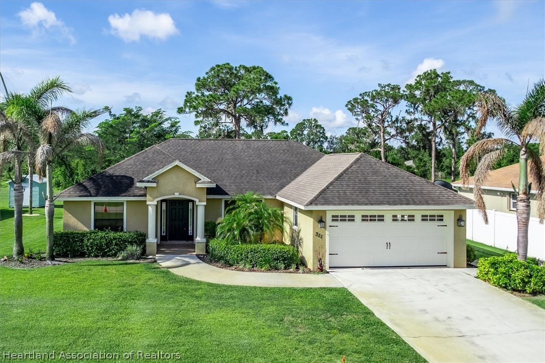311 Dozier Ave, Pending in Sebring - eXp Realty