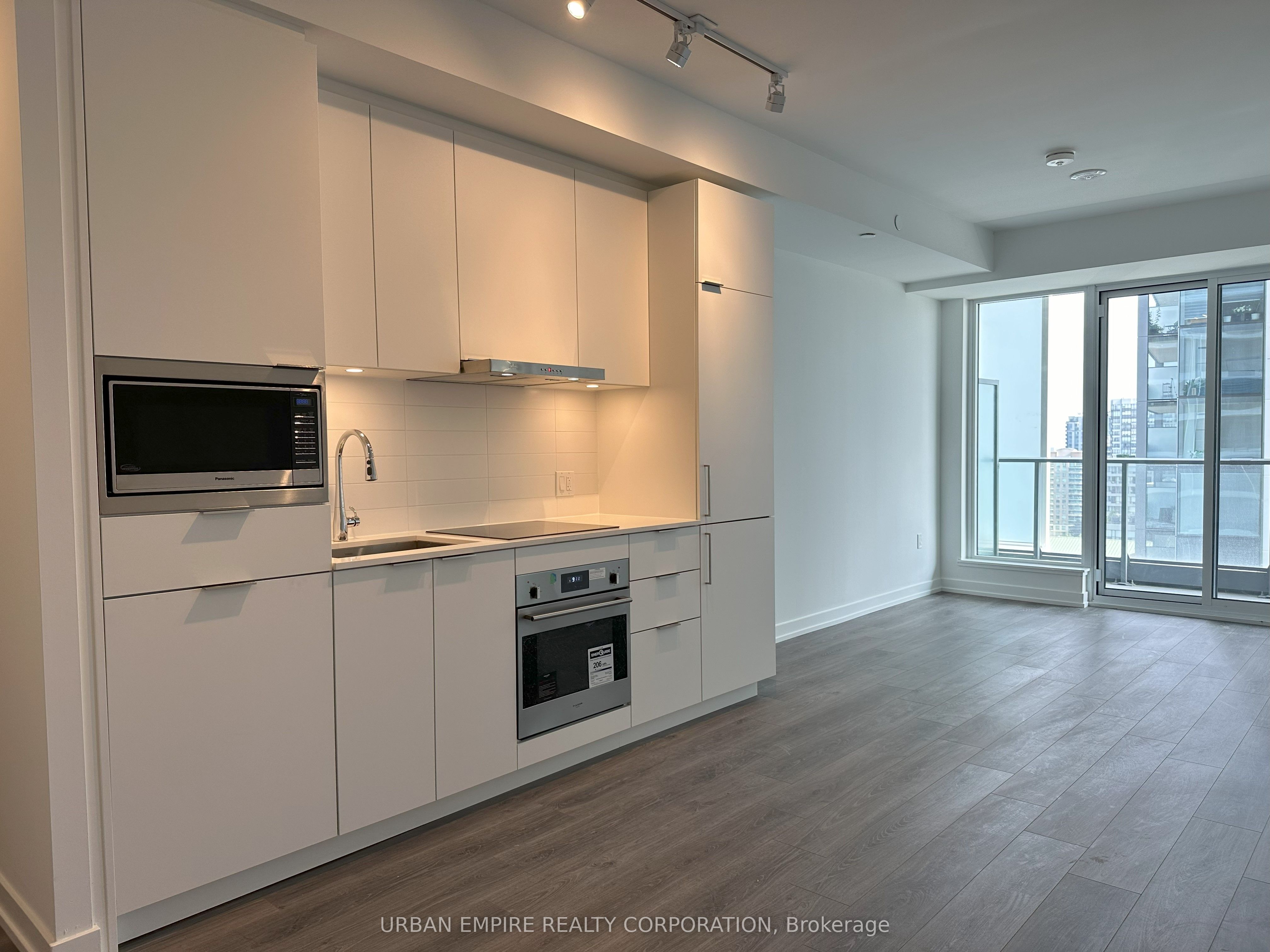 1706 - 7 Golden Lion Hts, Leased in Toronto - Zoocasa