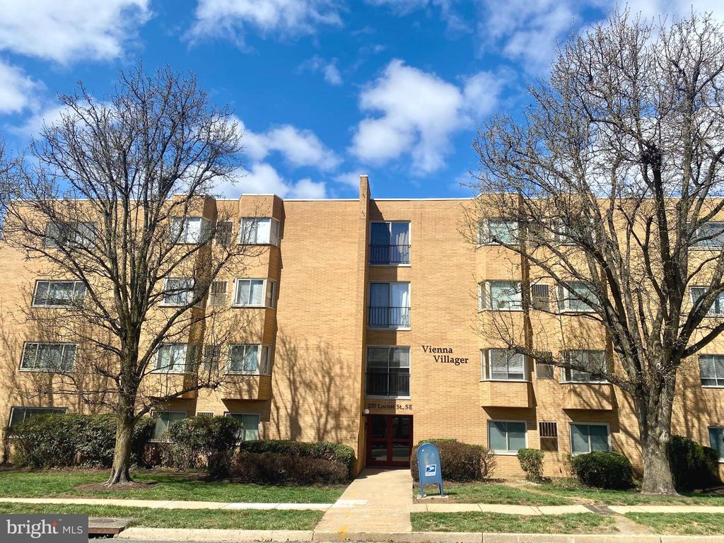 APT-202 - 200 Locust St Se, Leased in VIENNA - eXp Realty