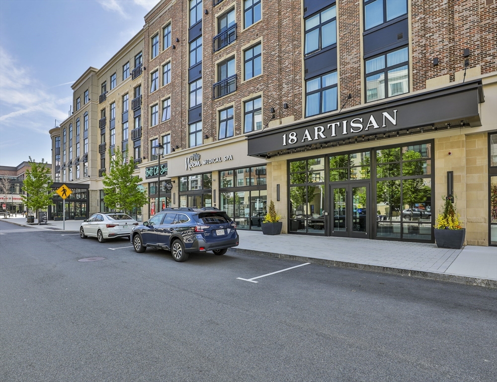 UNIT-307 - 18 Artisan Dr, For Sale in Salem - eXp Realty