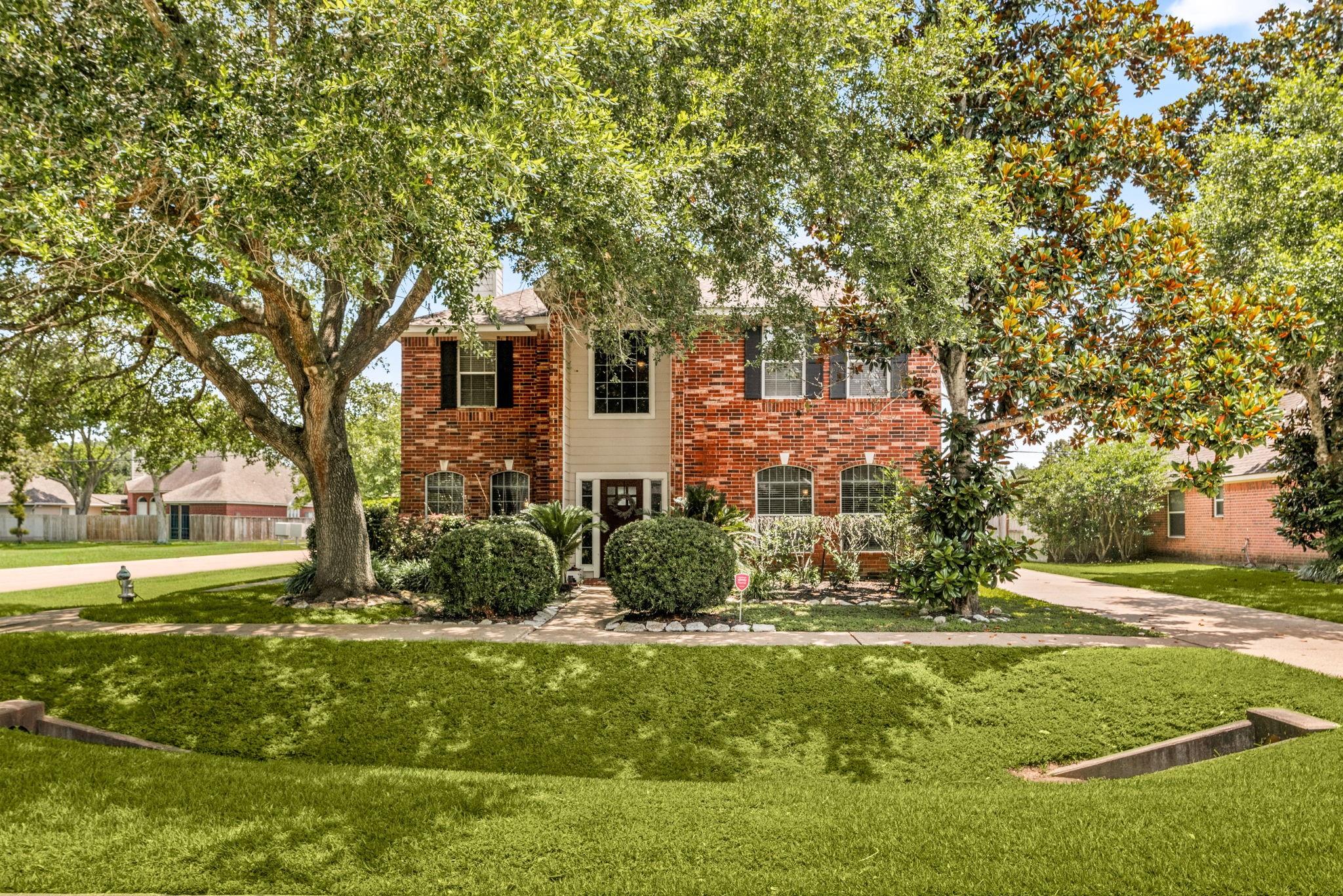 3718 Hawkins Ct, For Sale in Missouri City - eXp Realty