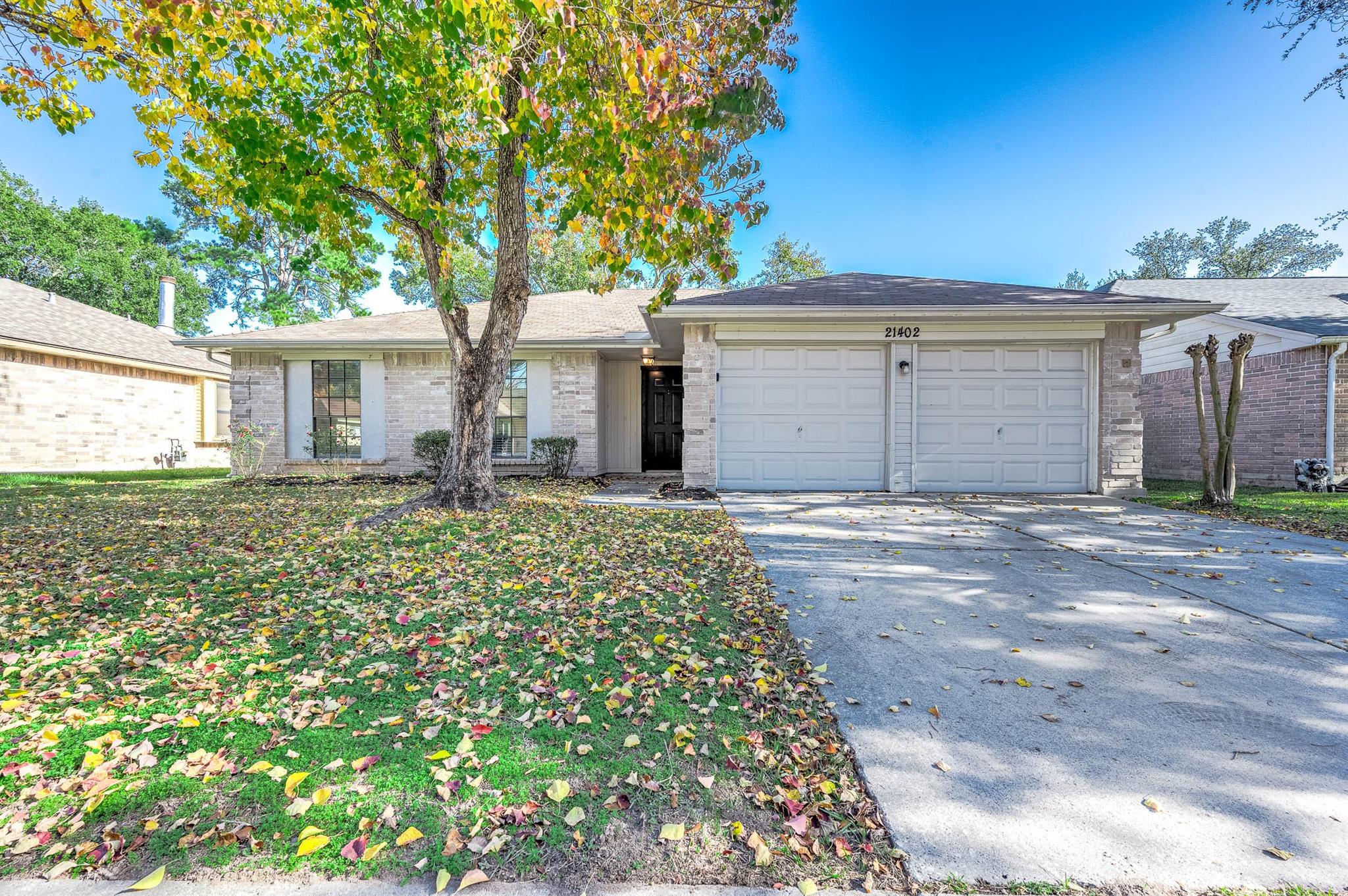 21402 Golden Dove Dr, For Sale in Spring - eXp Realty