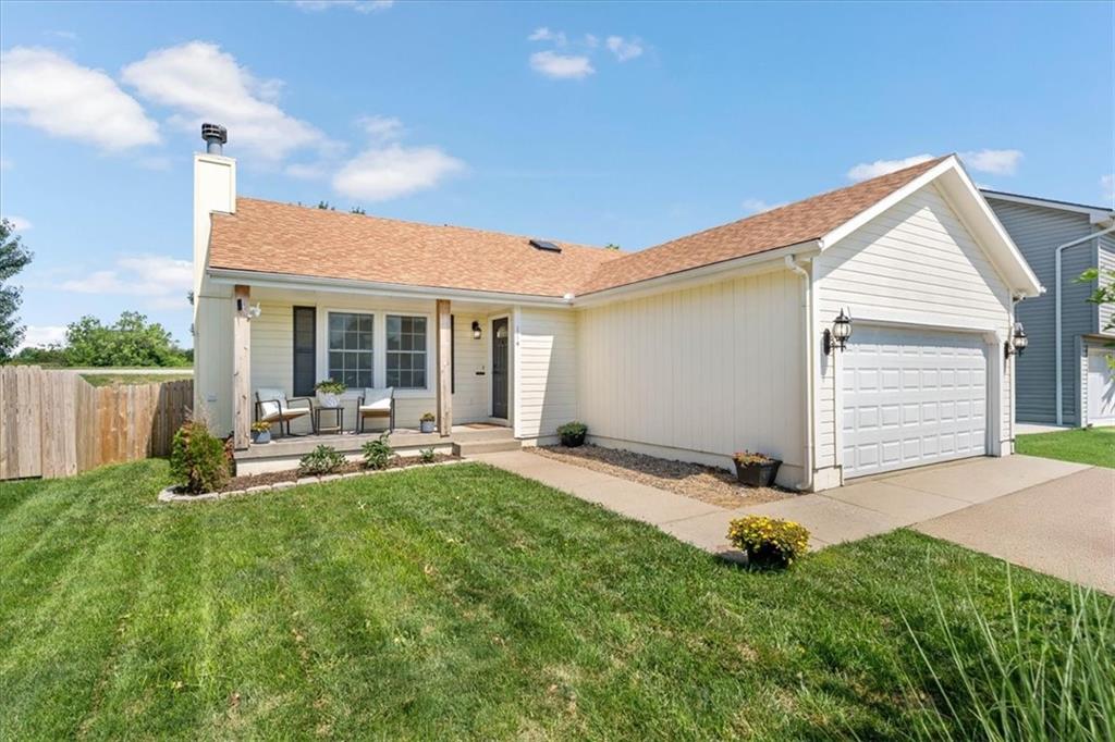 114 Nw 114Th Ter, For Sale in Kansas City - eXp Realty