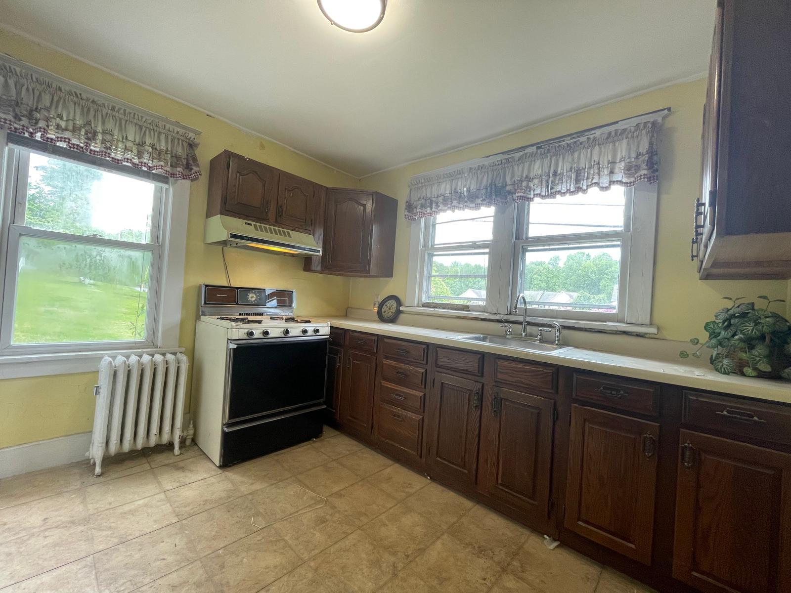 193 Bert Crawford Rd, For Sale in Middletown - eXp Realty