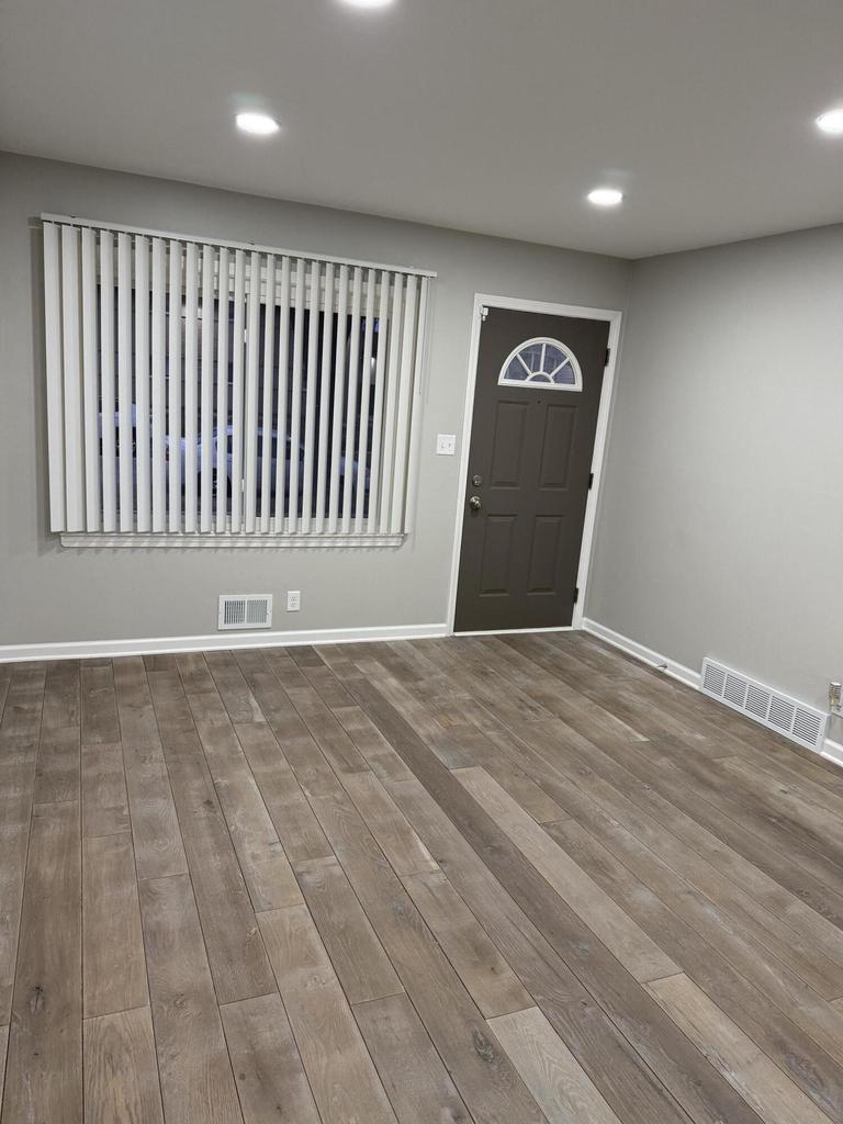 5753 N 95th Street, For Sale in MILWAUKEE - eXp Realty