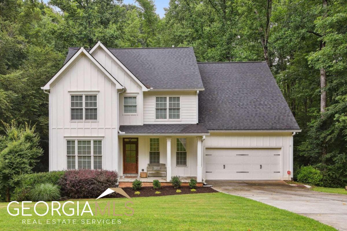 214 Hollyberry Way, Sold in Ball Ground - Zoocasa