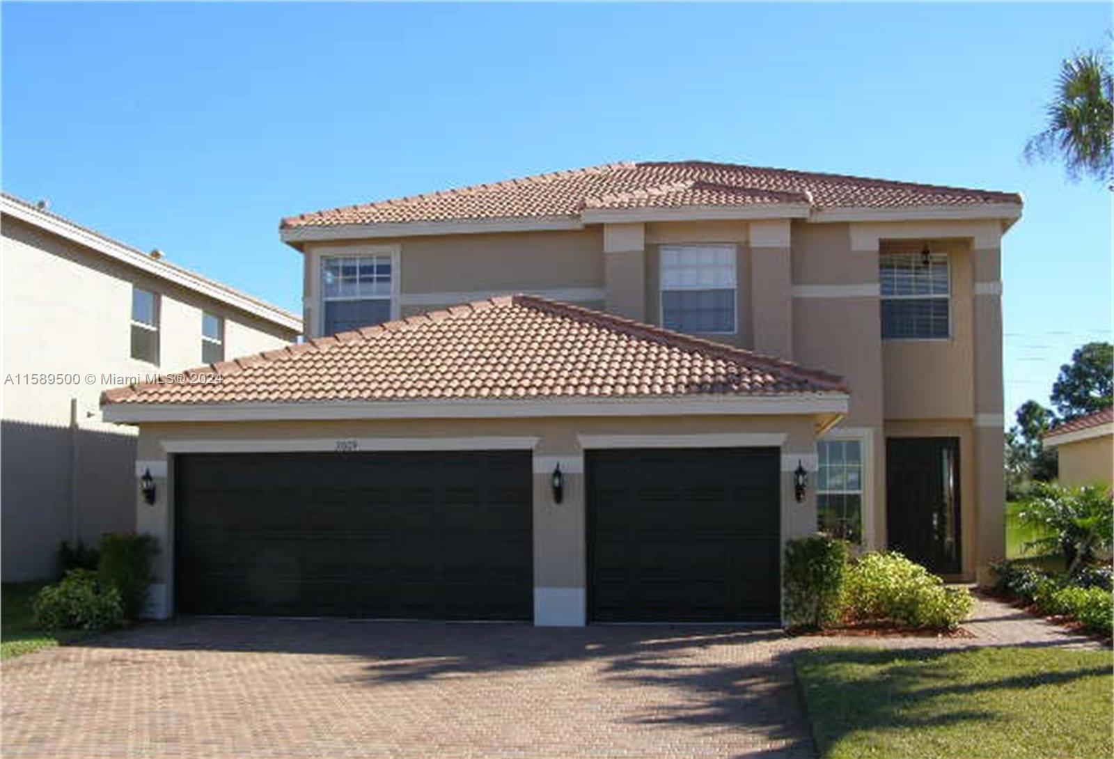 2009 Grey Falcon Cir Sw, Leased in Vero Beach - Zoocasa