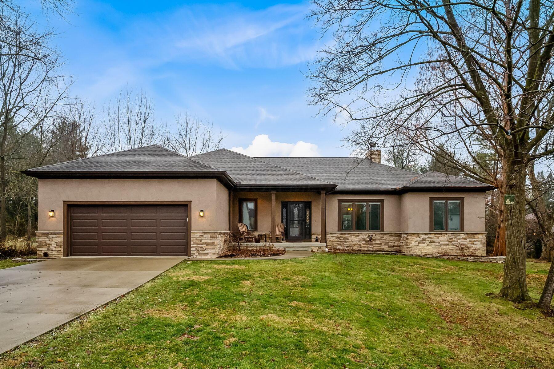 110 E Pawnee Dr, For Sale in Powell - eXp Realty