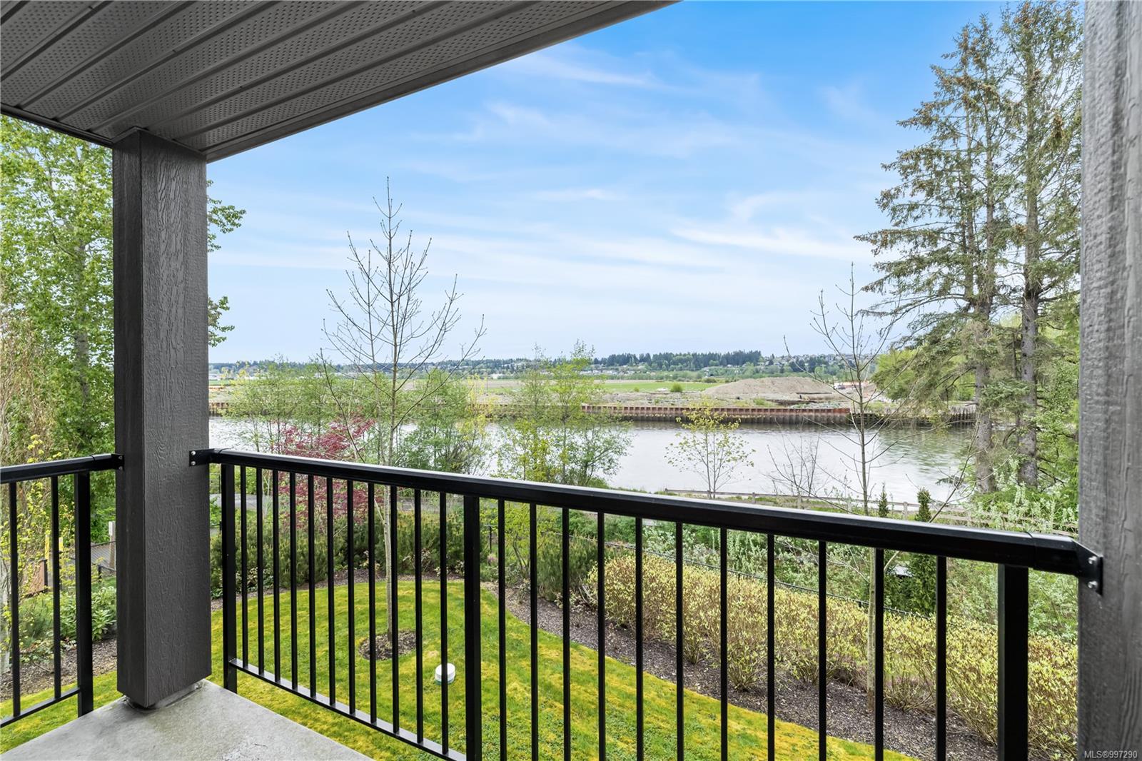 202 - 1944 Riverside Lane, Sold in Courtenay - eXp Realty