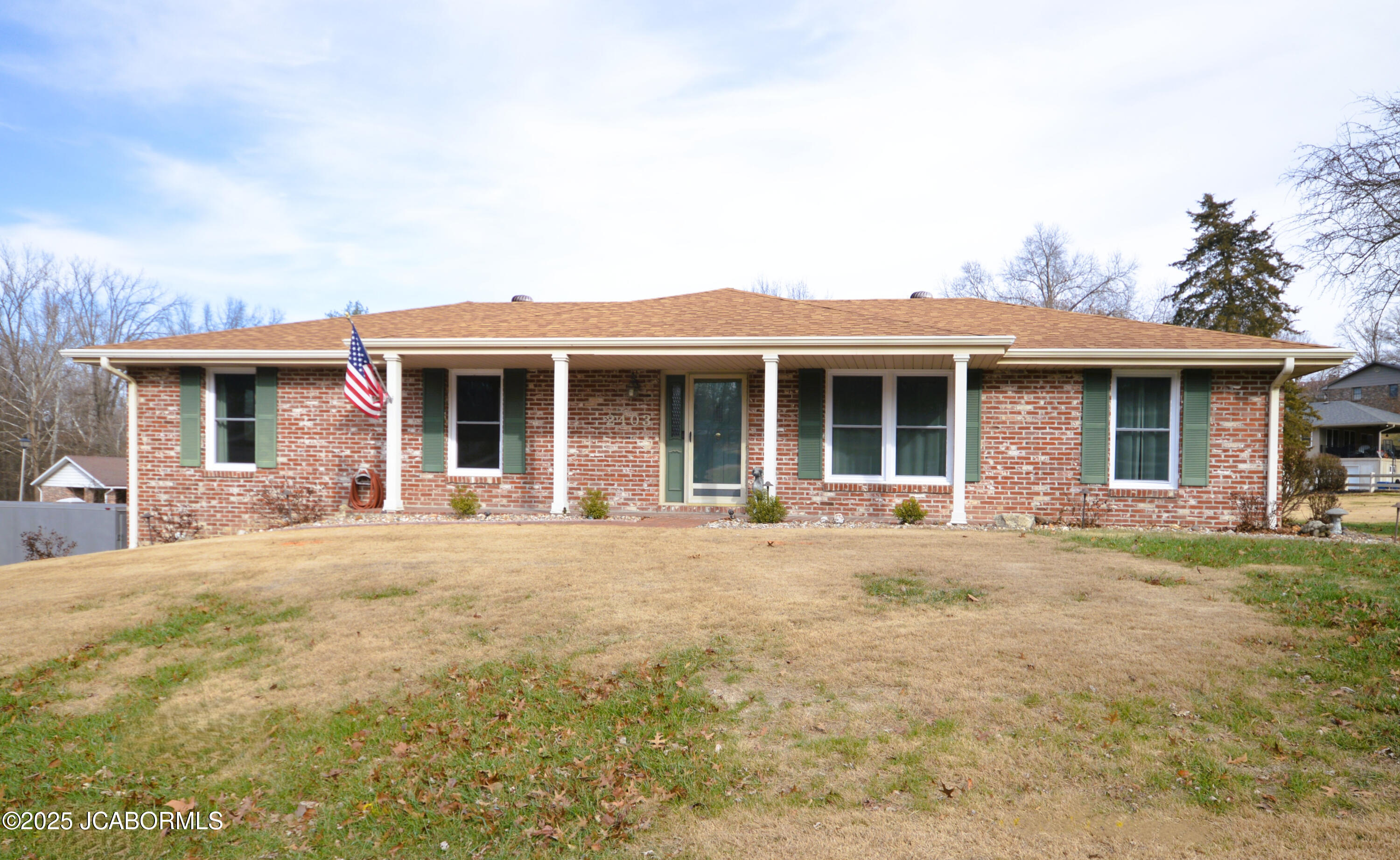 2403 Scenic Dr, For Sale in Jefferson City - eXp Realty