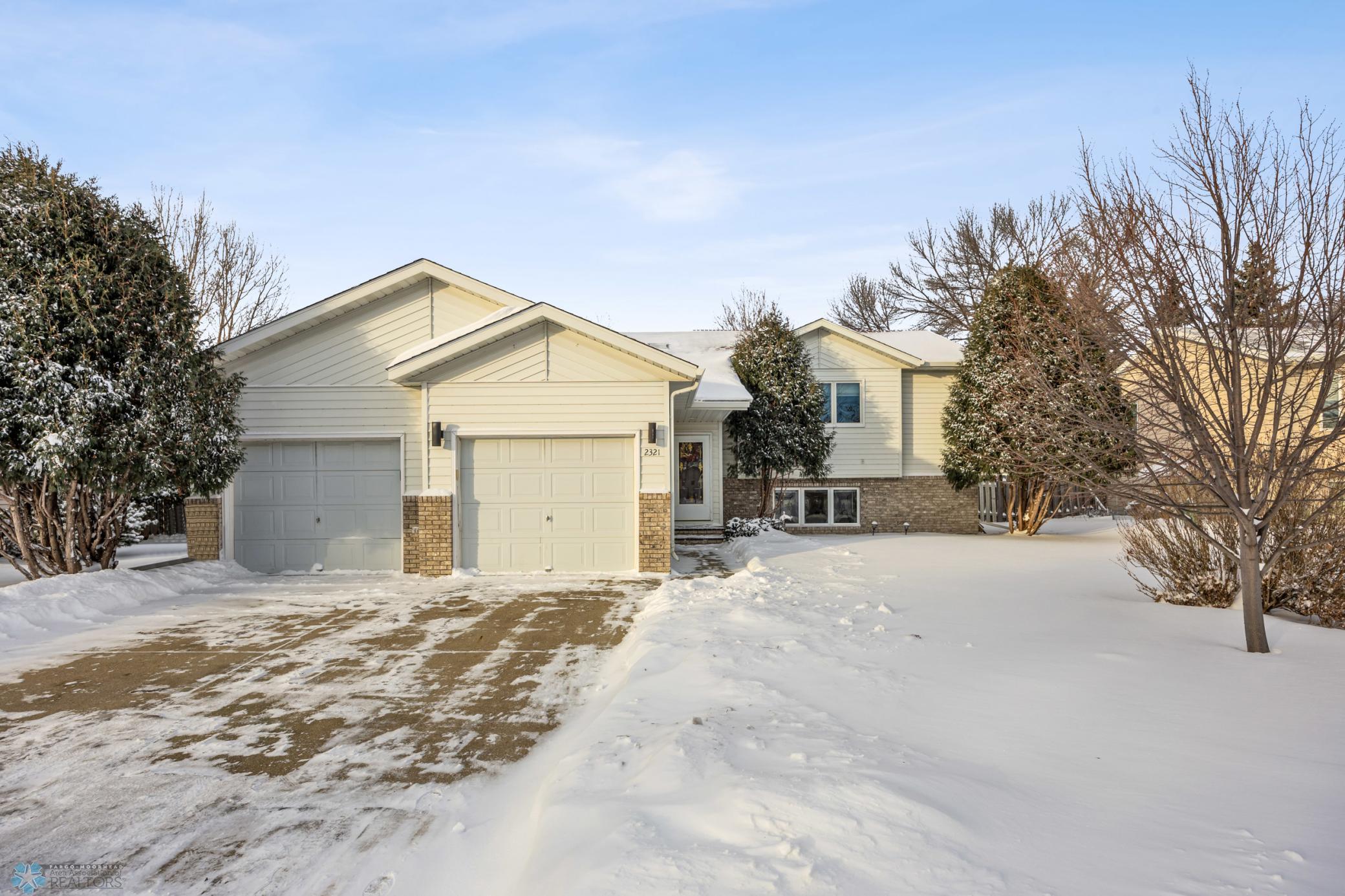 2321 32 Nd St S, Sold in Fargo - eXp Realty