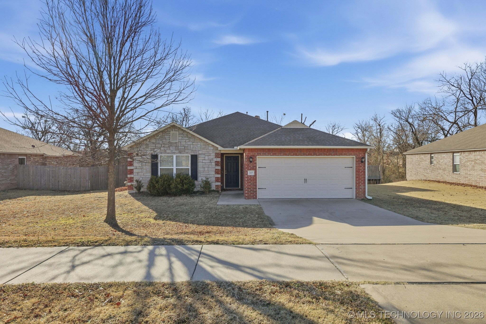 2605 Glendale St, For Sale in Broken Arrow - eXp Realty