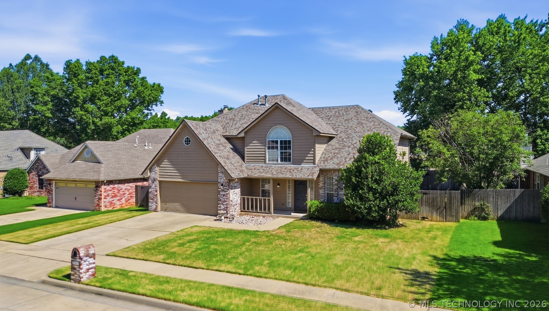 3712 Iola St, For Sale in Broken Arrow - eXp Realty