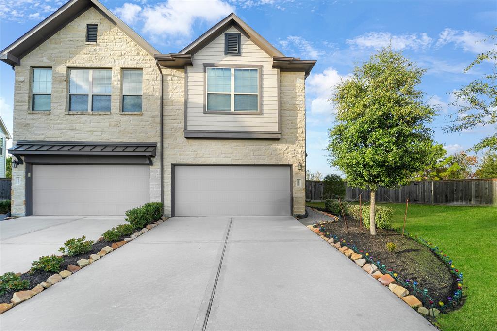 16235 Northern Cardinal Lane, For Sale in Cypress - Zoocasa