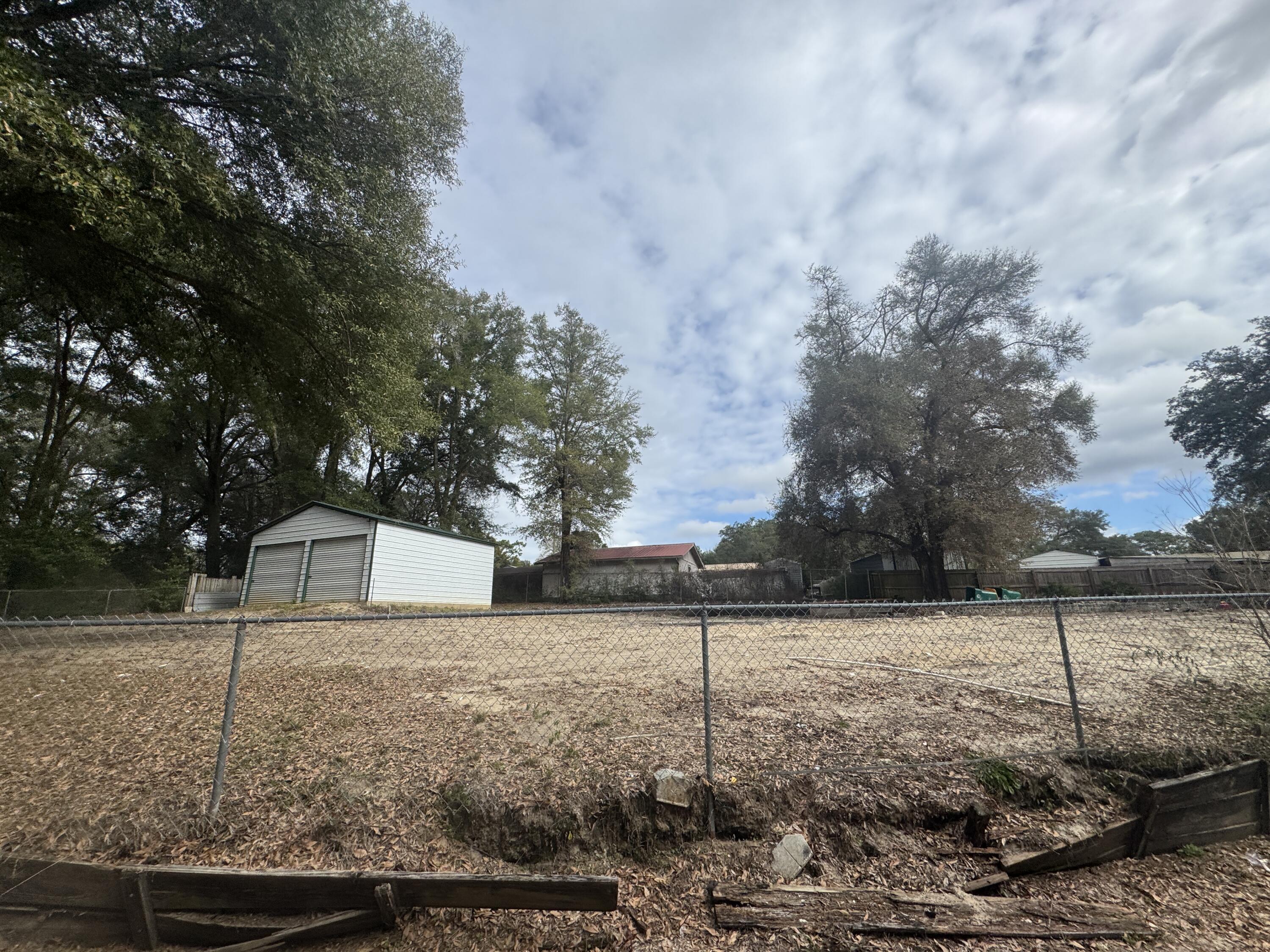 5509 Cone Dr, For Sale in Crestview - eXp Realty