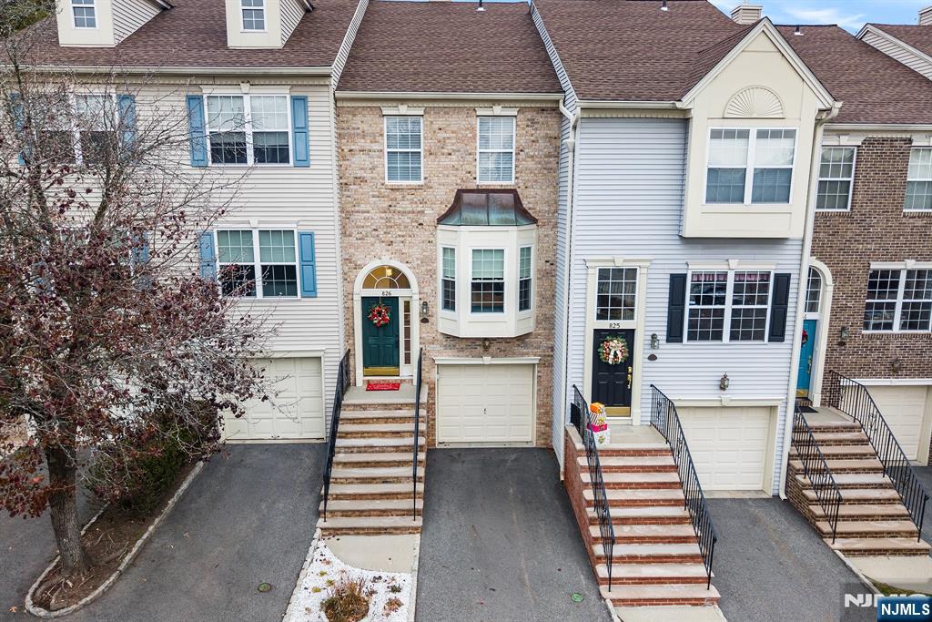 826 Georgetown Dr, For Sale in Ramsey - eXp Realty