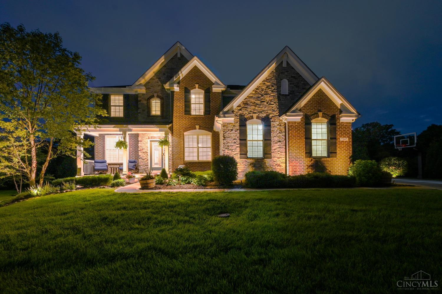 7347 Glenview Farm Dr, For Sale in West Chester - eXp Realty