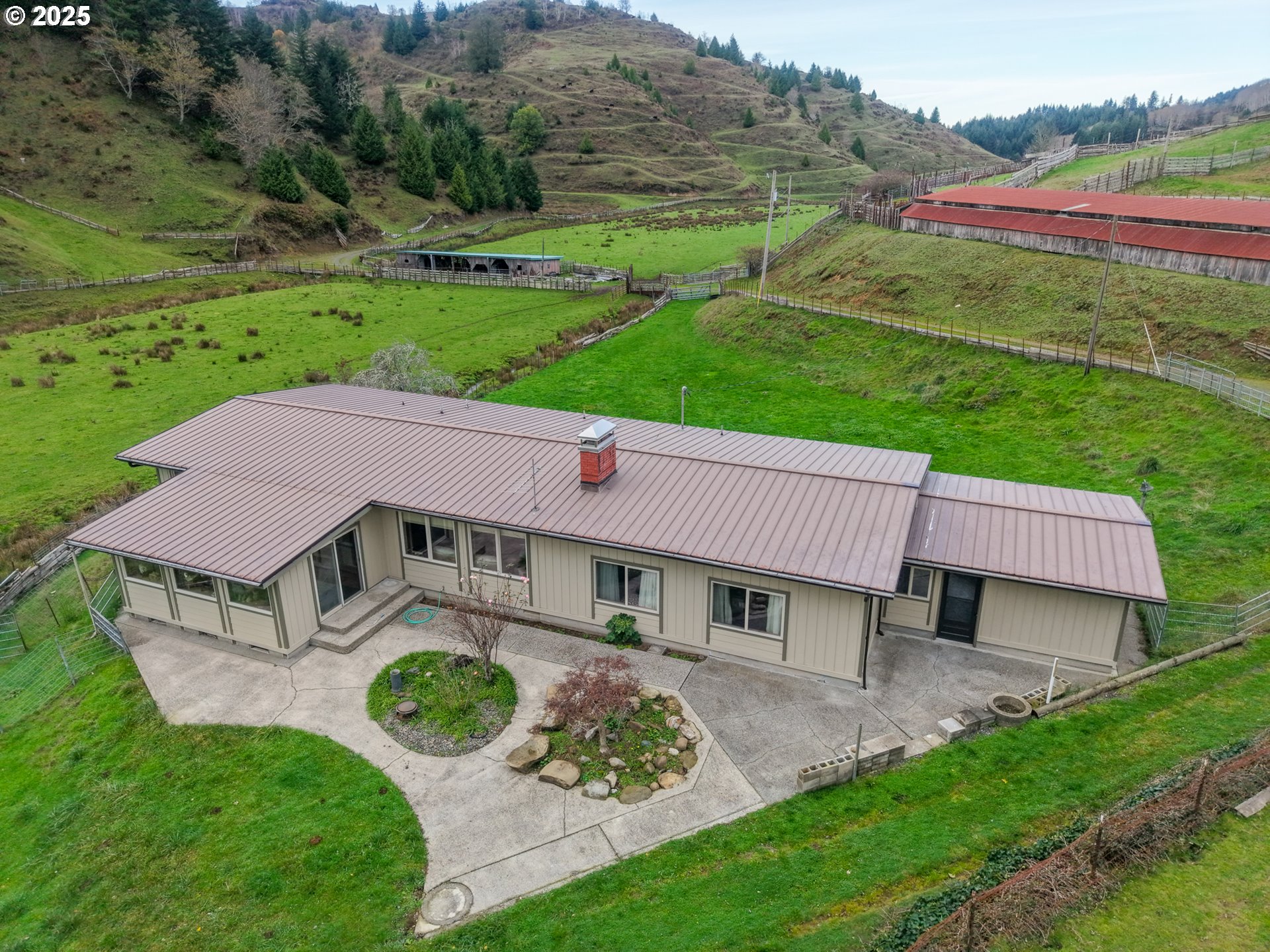 70033 Larsen Ranch Rd, For Sale in North Bend - eXp Realty