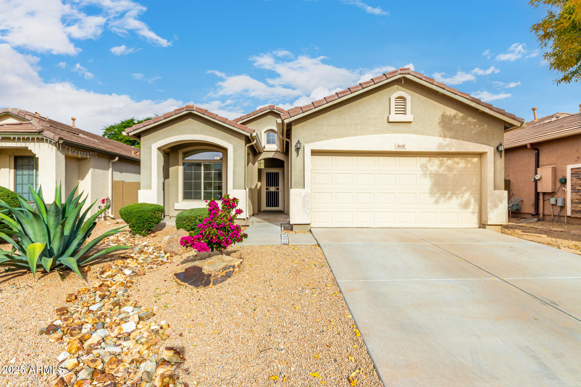4618 W Fortune Dr, For Sale in Anthem - eXp Realty