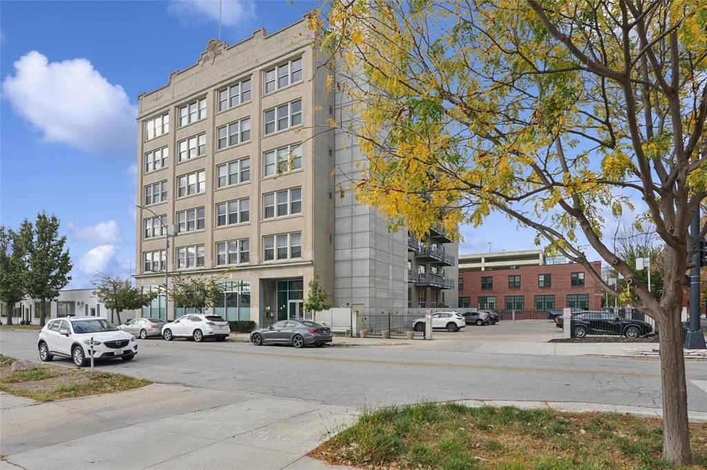 202 - 112 11Th St, For Sale in Des Moines - eXp Realty
