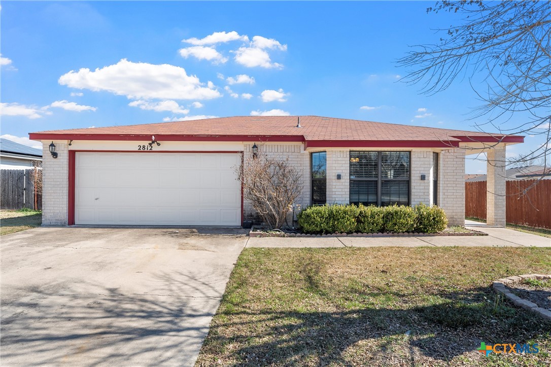 2812 Cinco Drive, For Sale in Killeen - Zoocasa