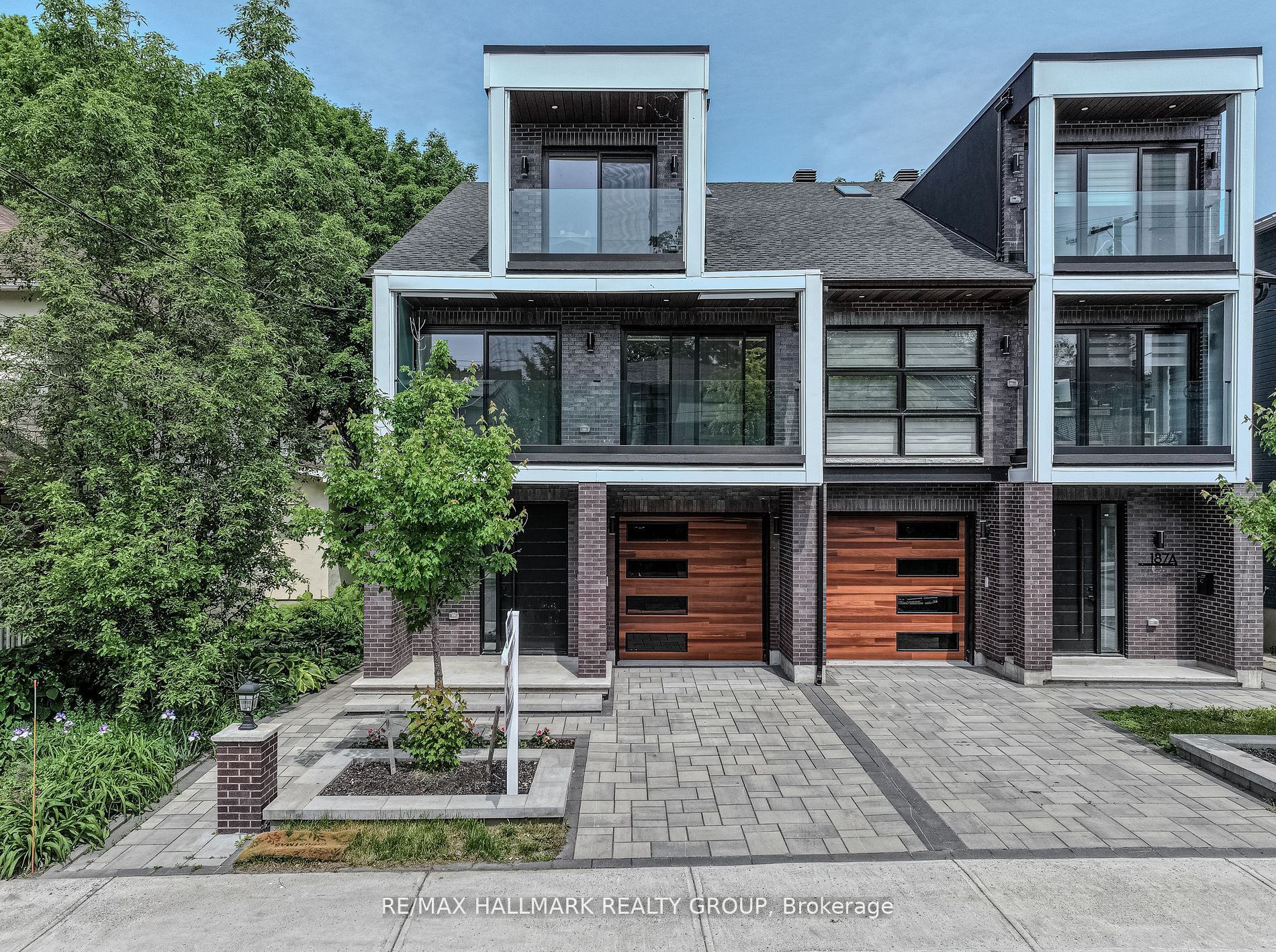 185 Carleton Ave, For Sale in Ottawa - eXp Realty