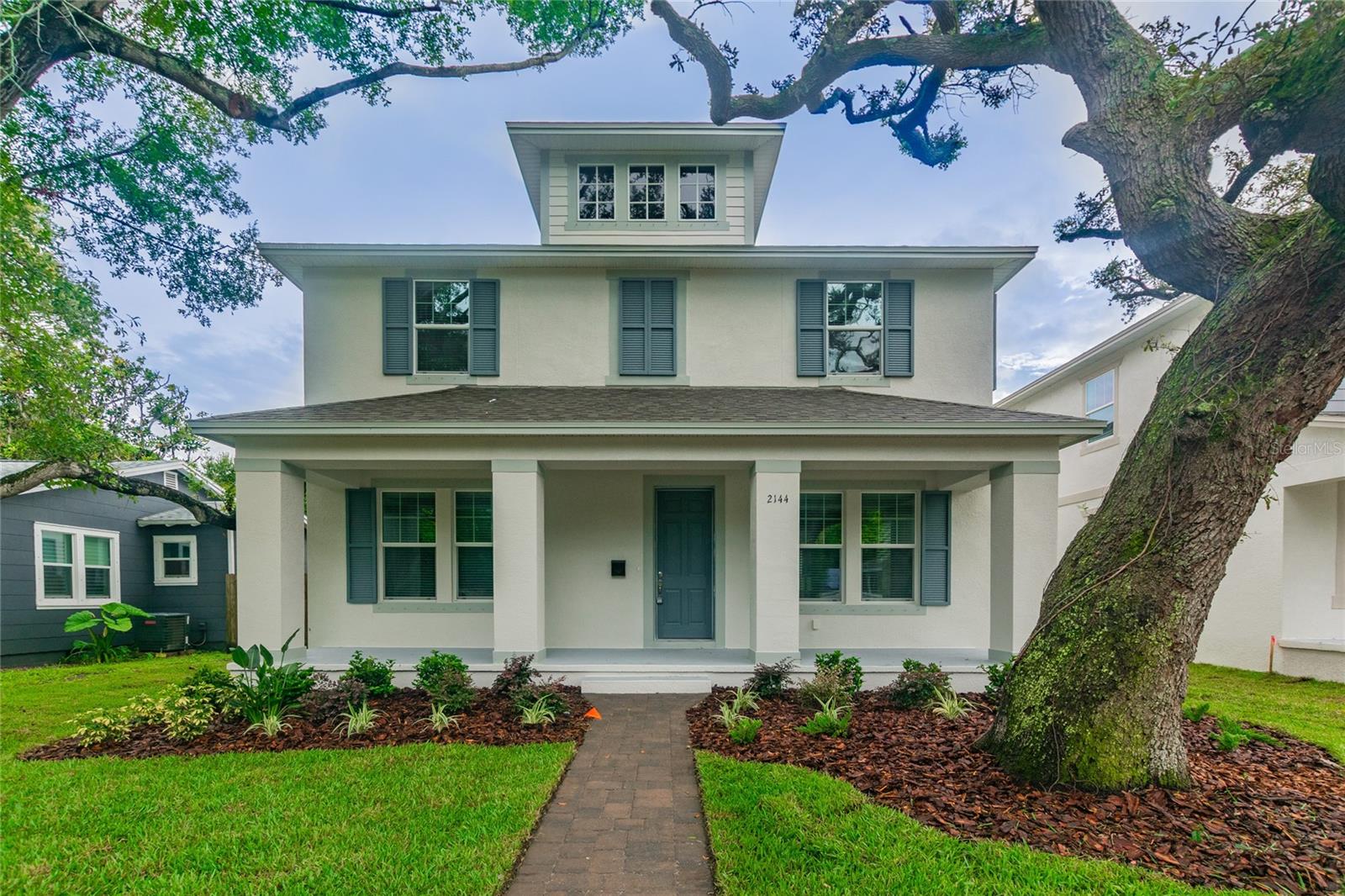 1742 W Saint Louis Street, For Sale in Tampa - eXp Realty