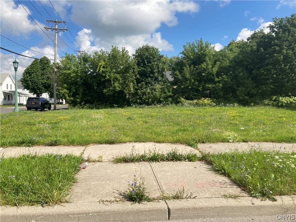 201 Academy St, For Sale in Watertown - eXp Realty
