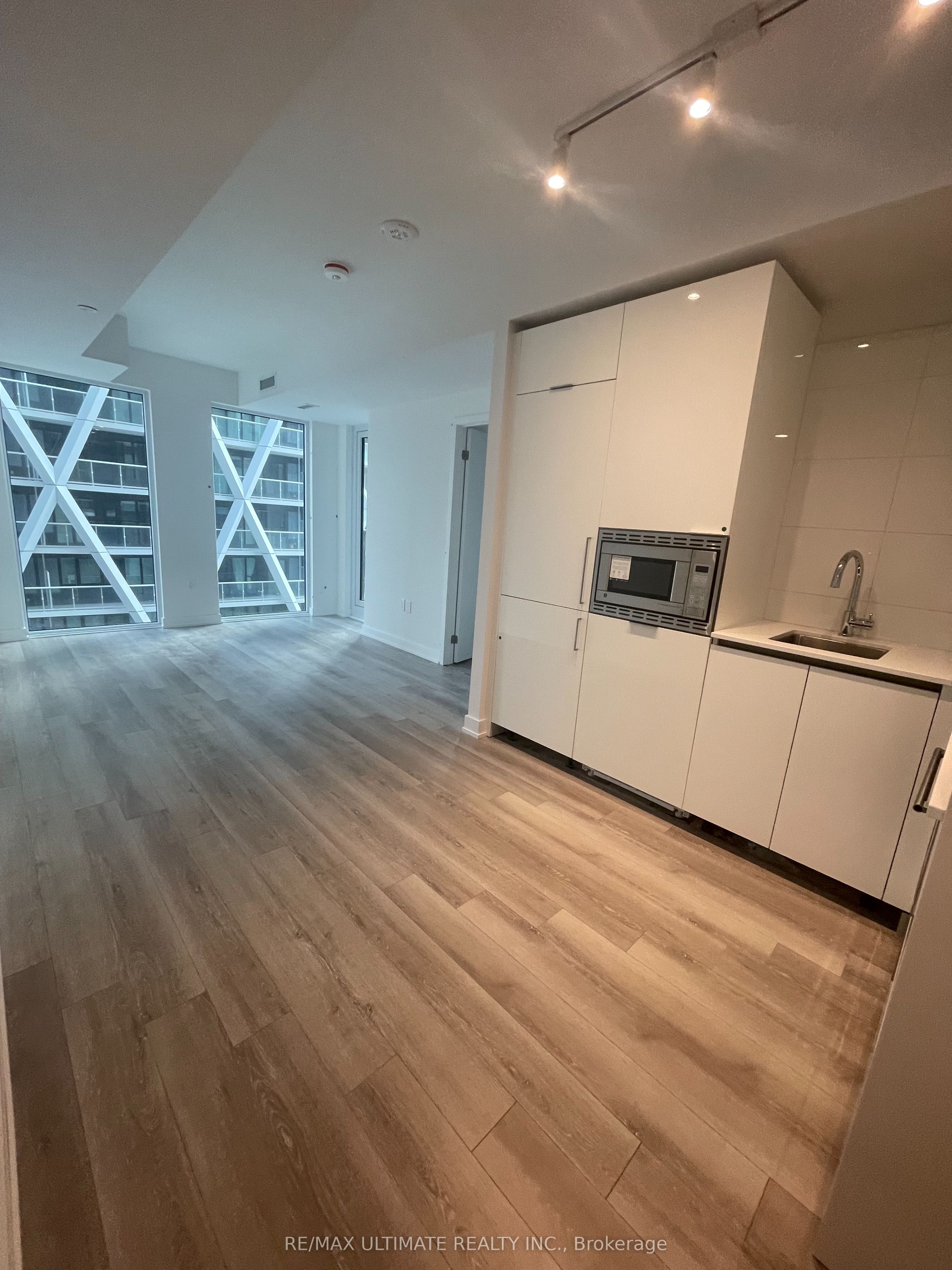 1905 - 238 Simcoe St, Leased in Toronto - Zoocasa