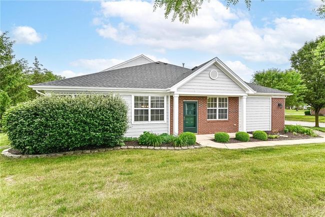 13895 Meadow Grass Way, Sold in Fishers - Zoocasa