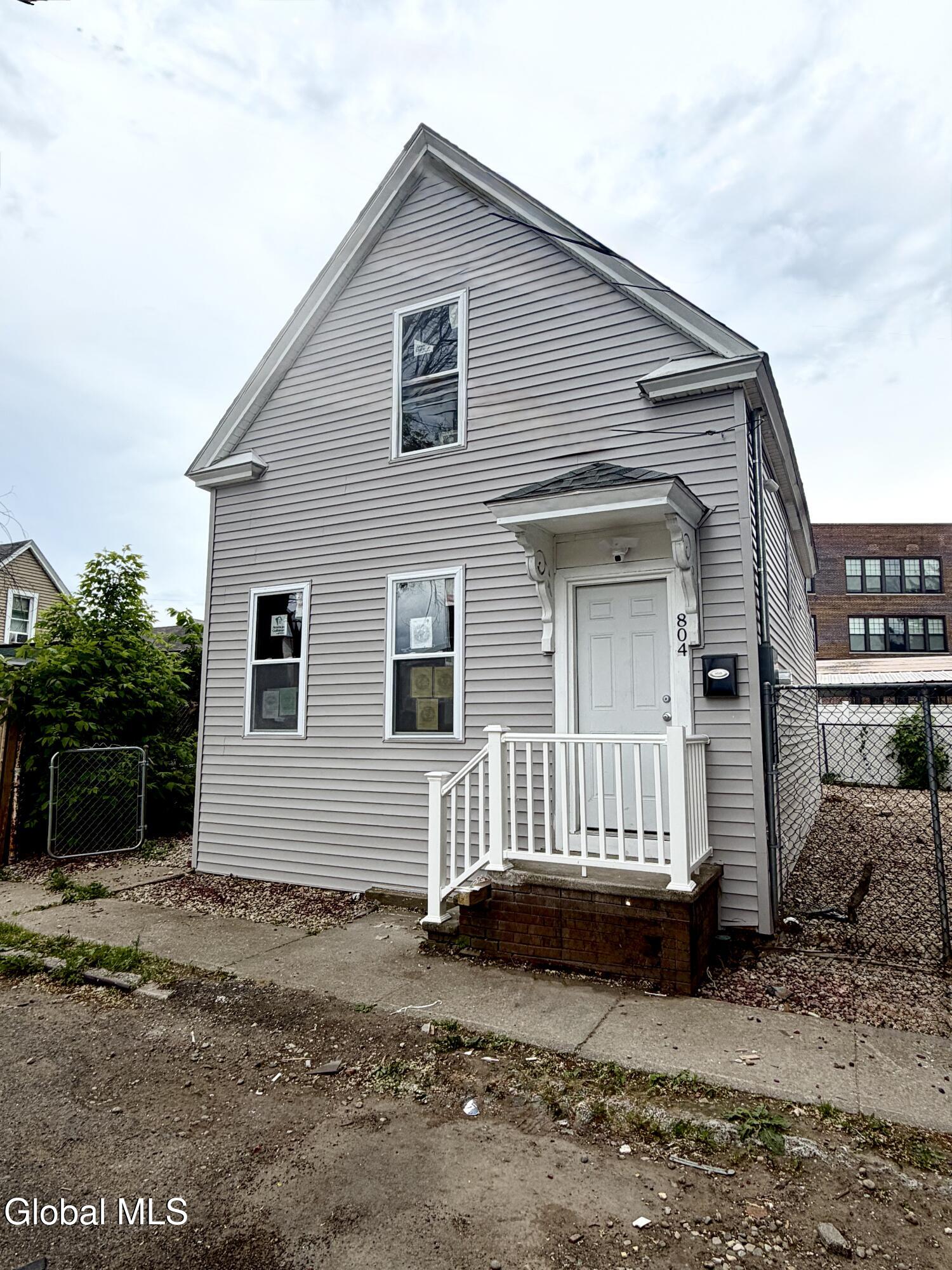 804 Arch St, For Sale in Schenectady - eXp Realty