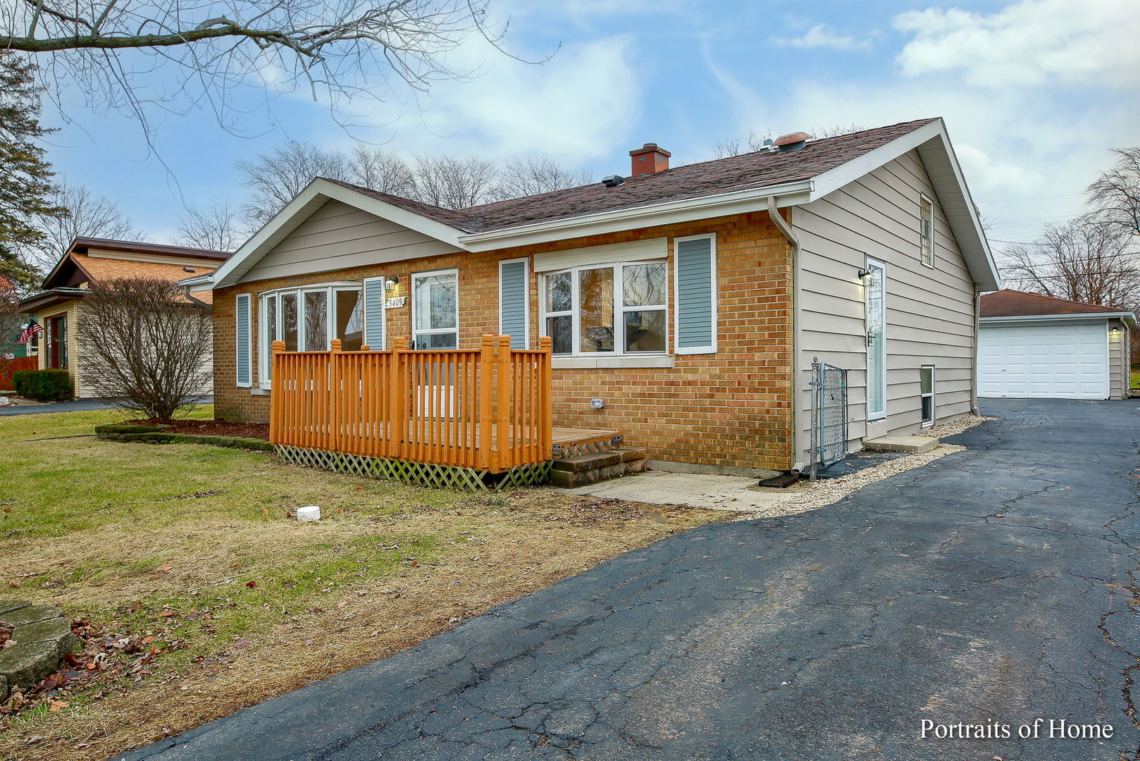 5409 Jamie Ln, Sold in Oak Forest - eXp Realty