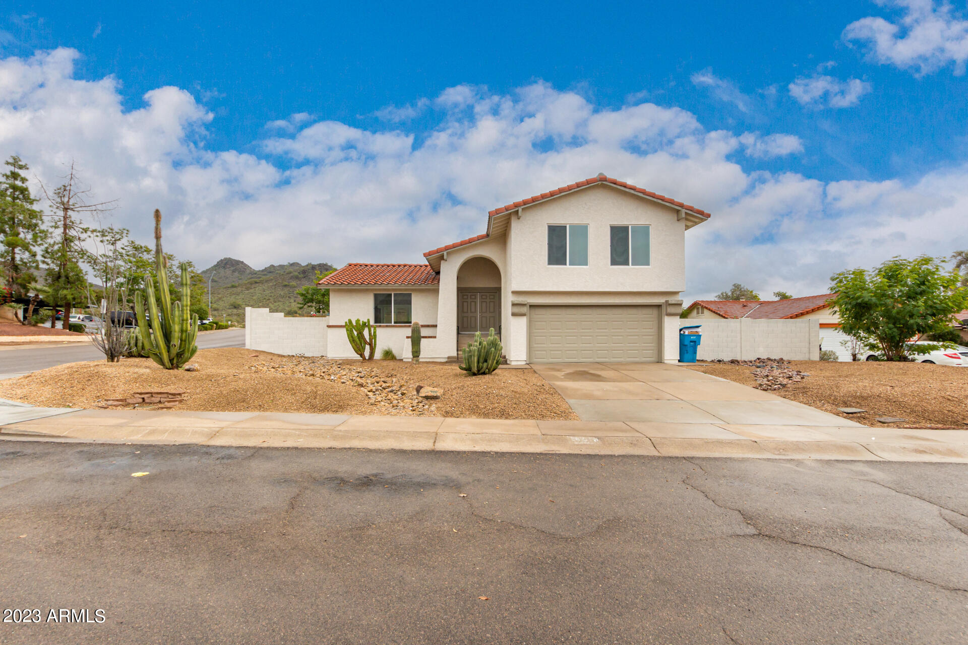 14013 N 22 Nd Street, Sold in Phoenix - Zoocasa